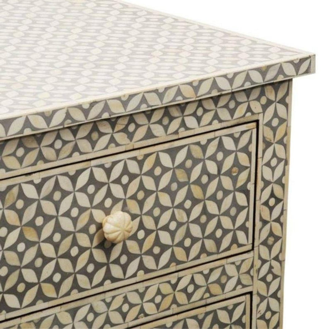 Quality Dressers & Chests of Drawers | Free Shipping & Custom Options ...